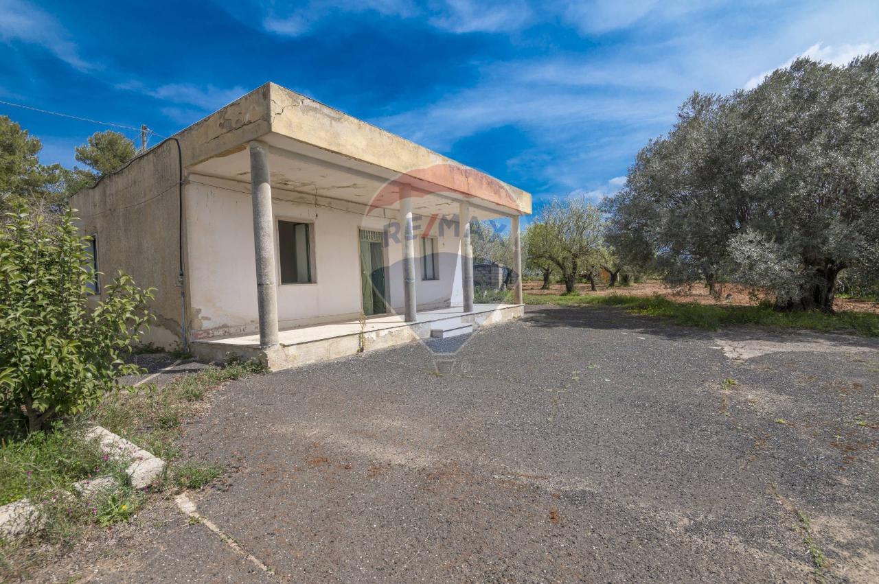 Villa in Contrada San Nicolò Le Canne 13, Caltagirone