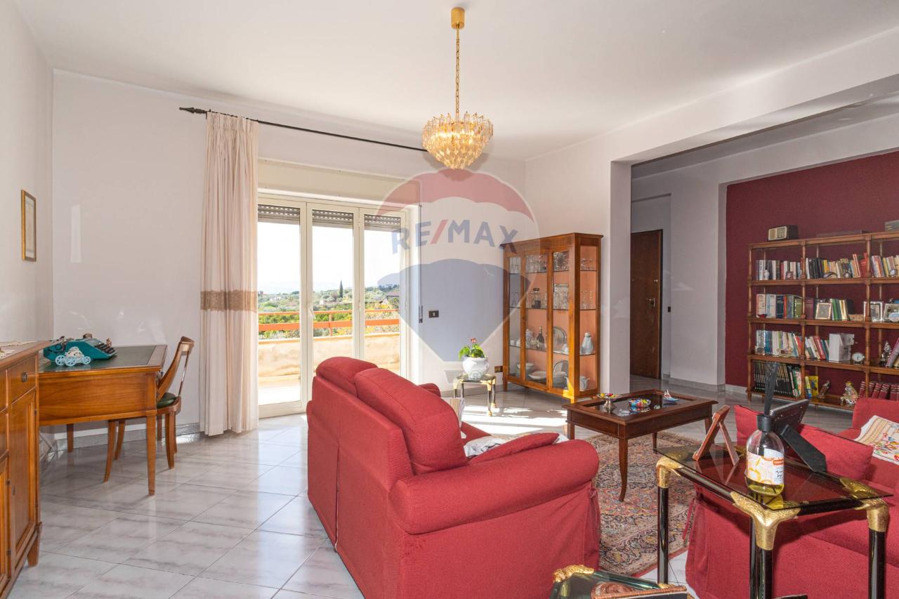 Appartamento in vendita a Motta Sant'Anastasia