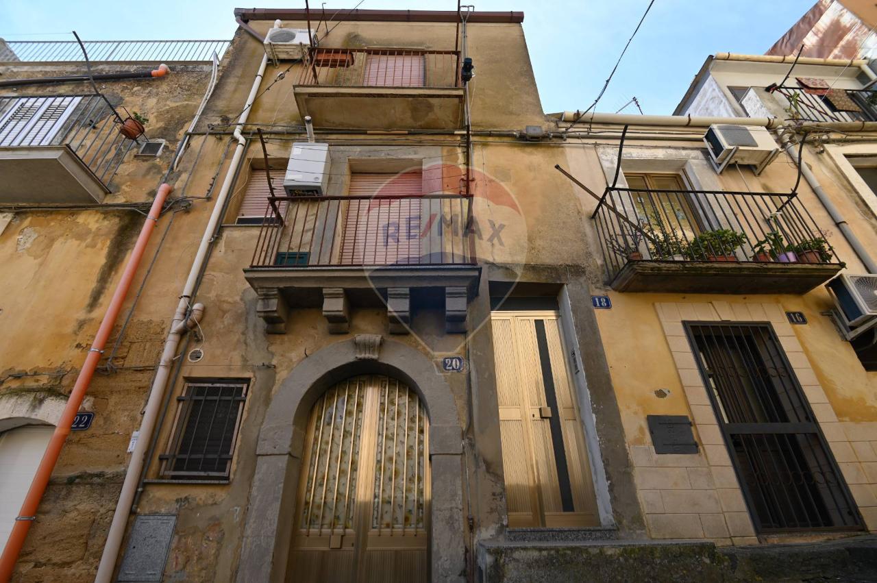 Casa indipendente in vendita a Caltagirone