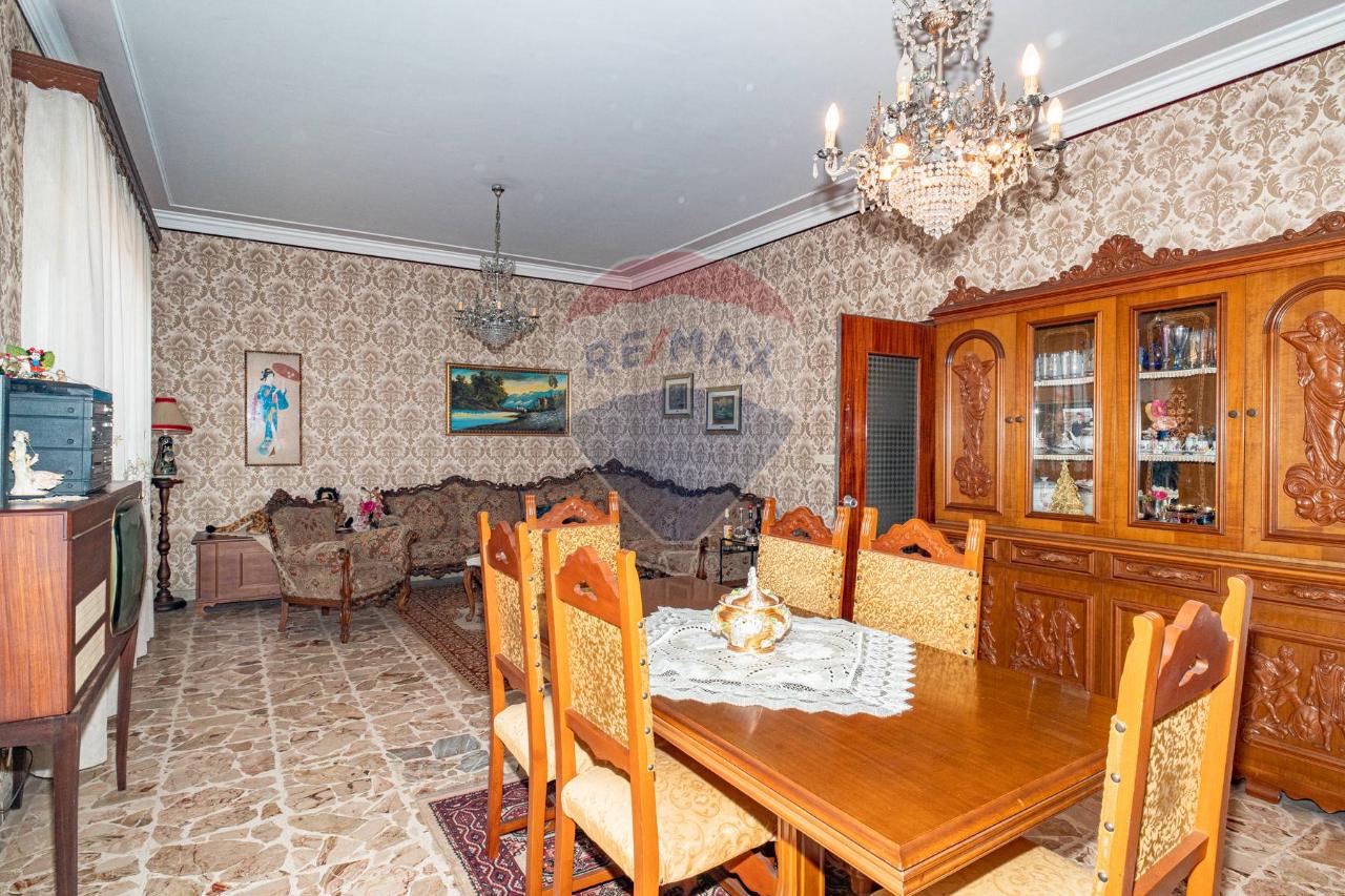 Appartamento in vendita a Acireale