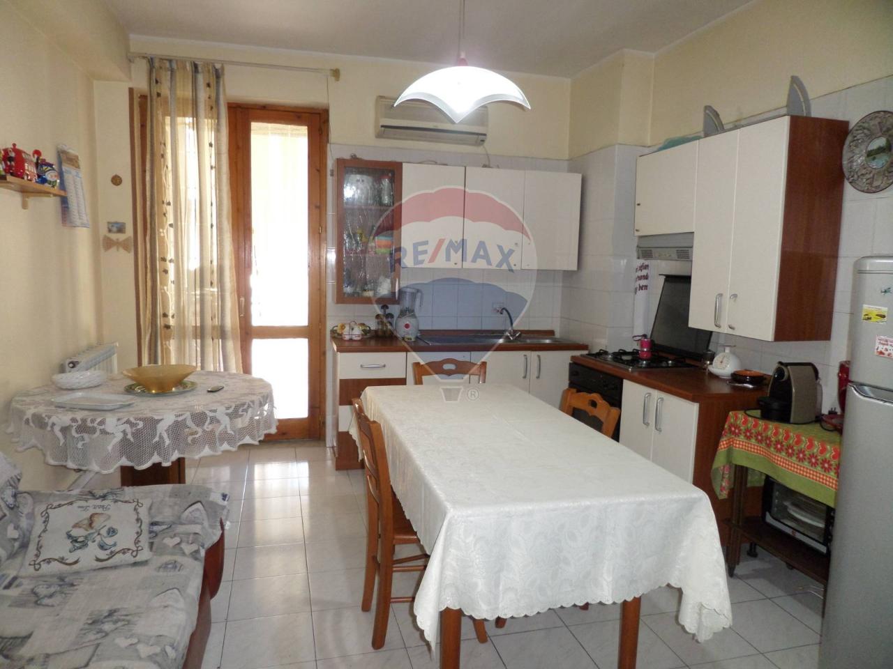 Appartamento in vendita a Gravina Di Catania
