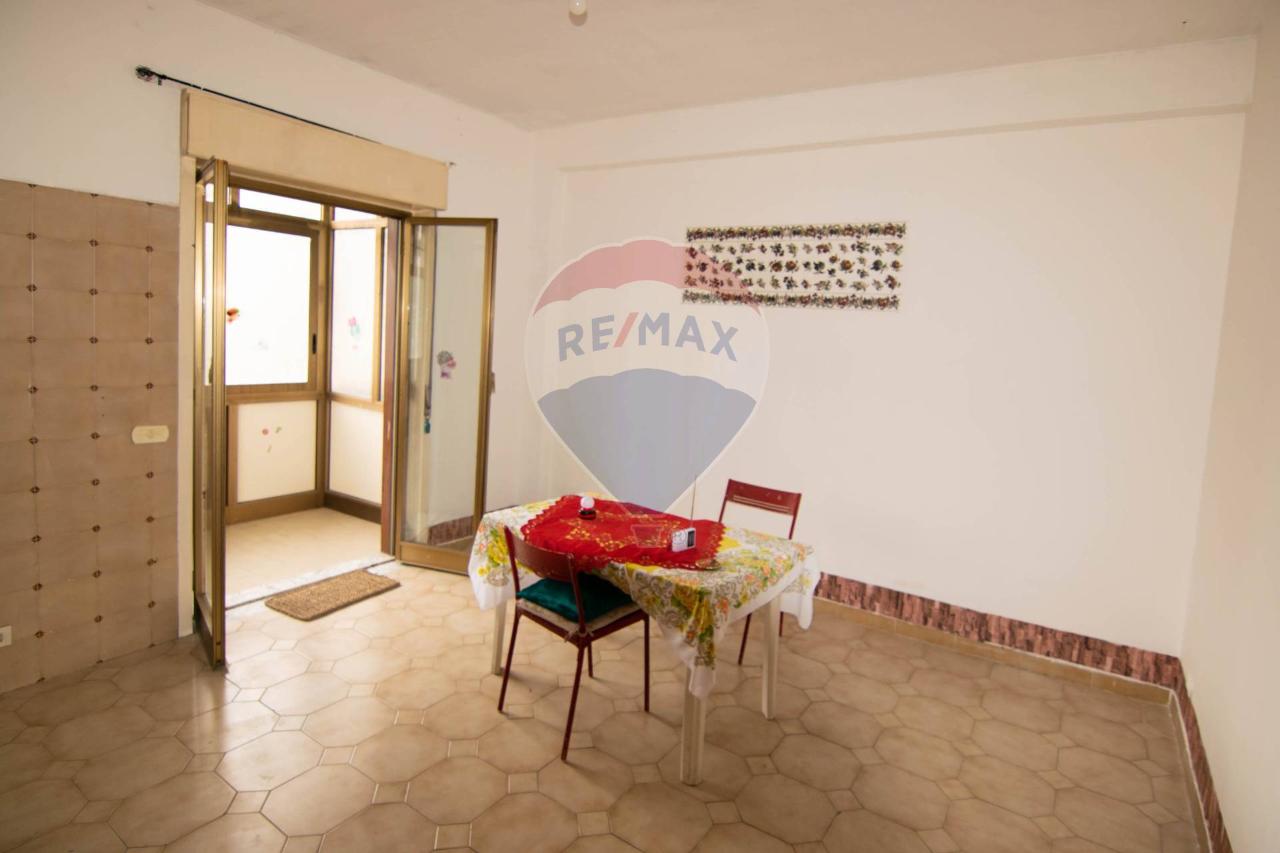 Appartamento in vendita a Aci Sant'Antonio