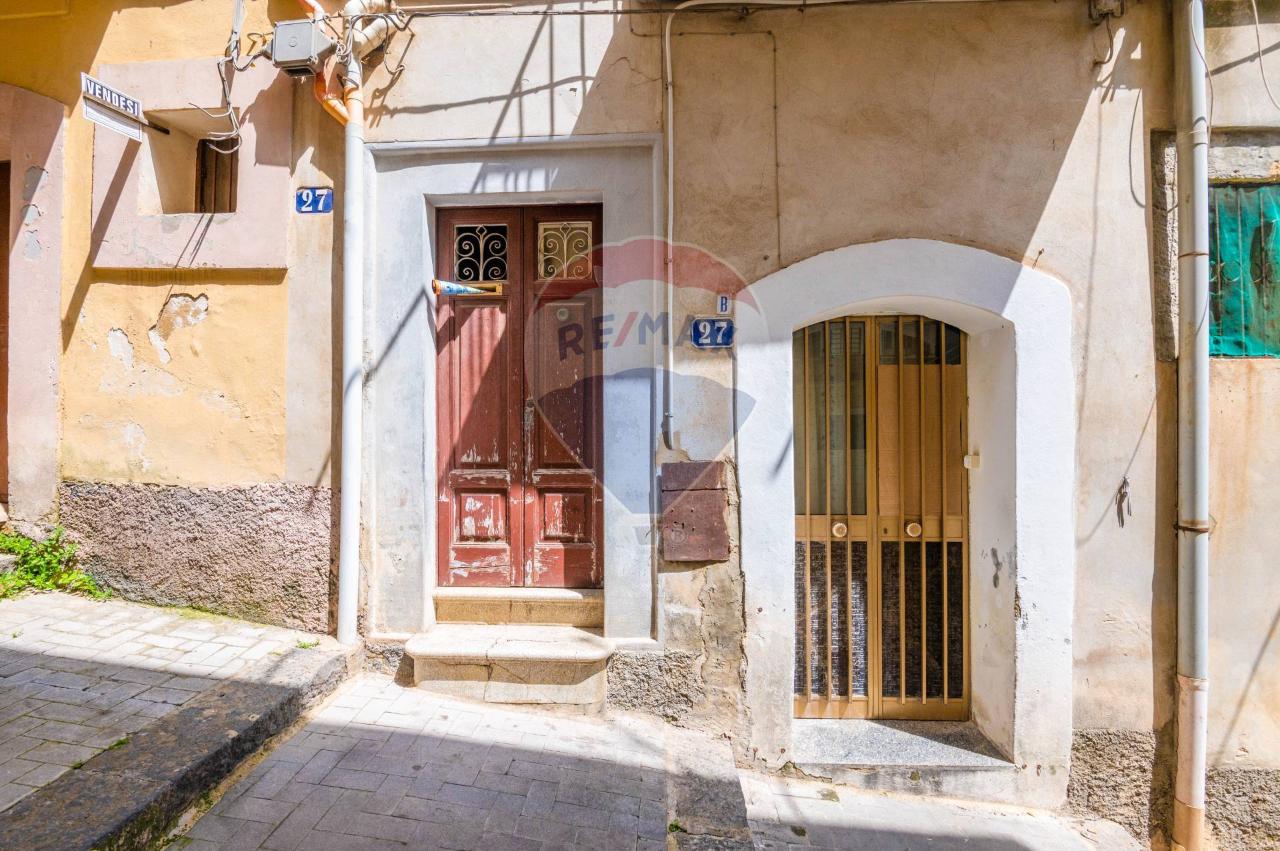 Appartamento in vendita a Caltagirone