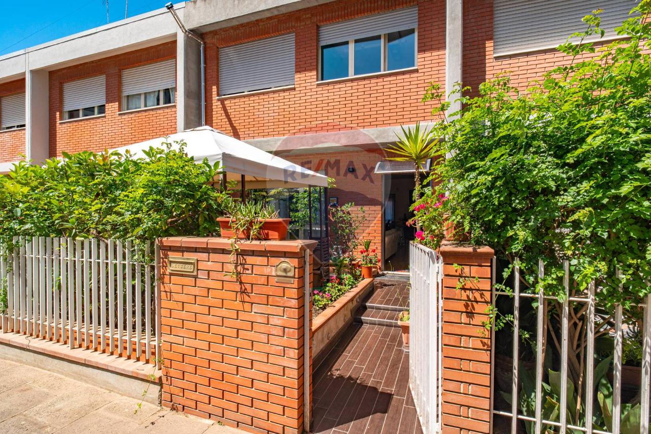 Villa a schiera in Via Padre Benedetto Papale 4, Caltagirone
