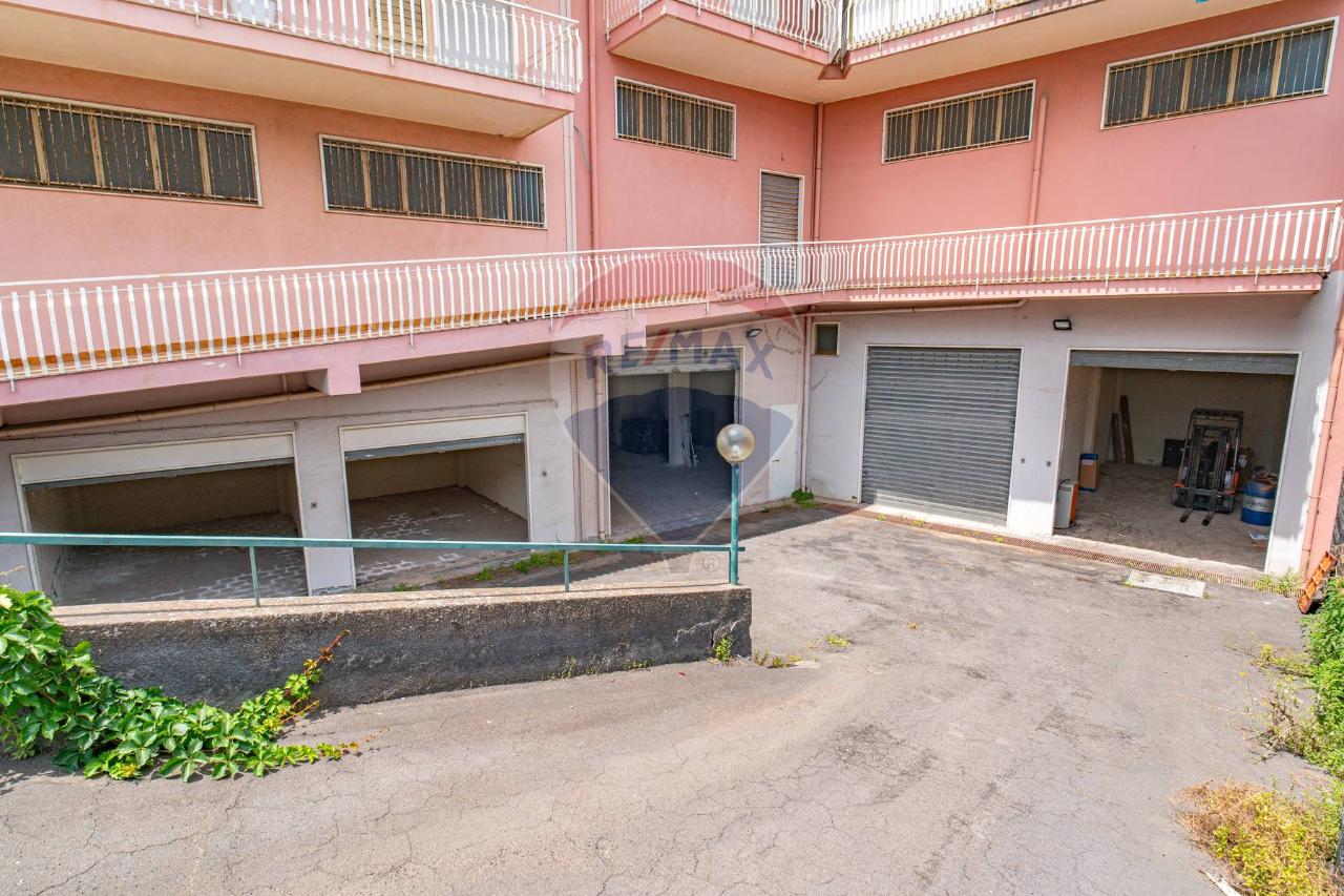Box in vendita a Acireale