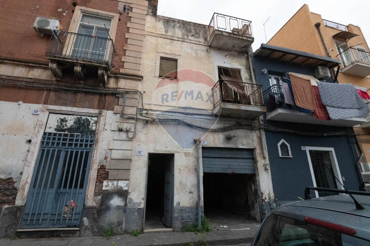 Casa indipendente in vendita a Catania