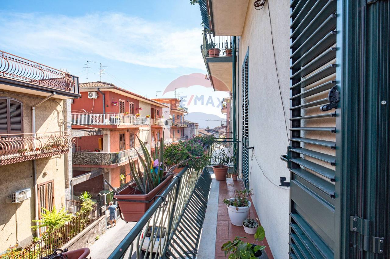 Appartamento in vendita a Aci Sant'Antonio