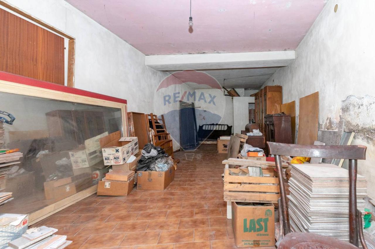 Box in vendita a Acireale