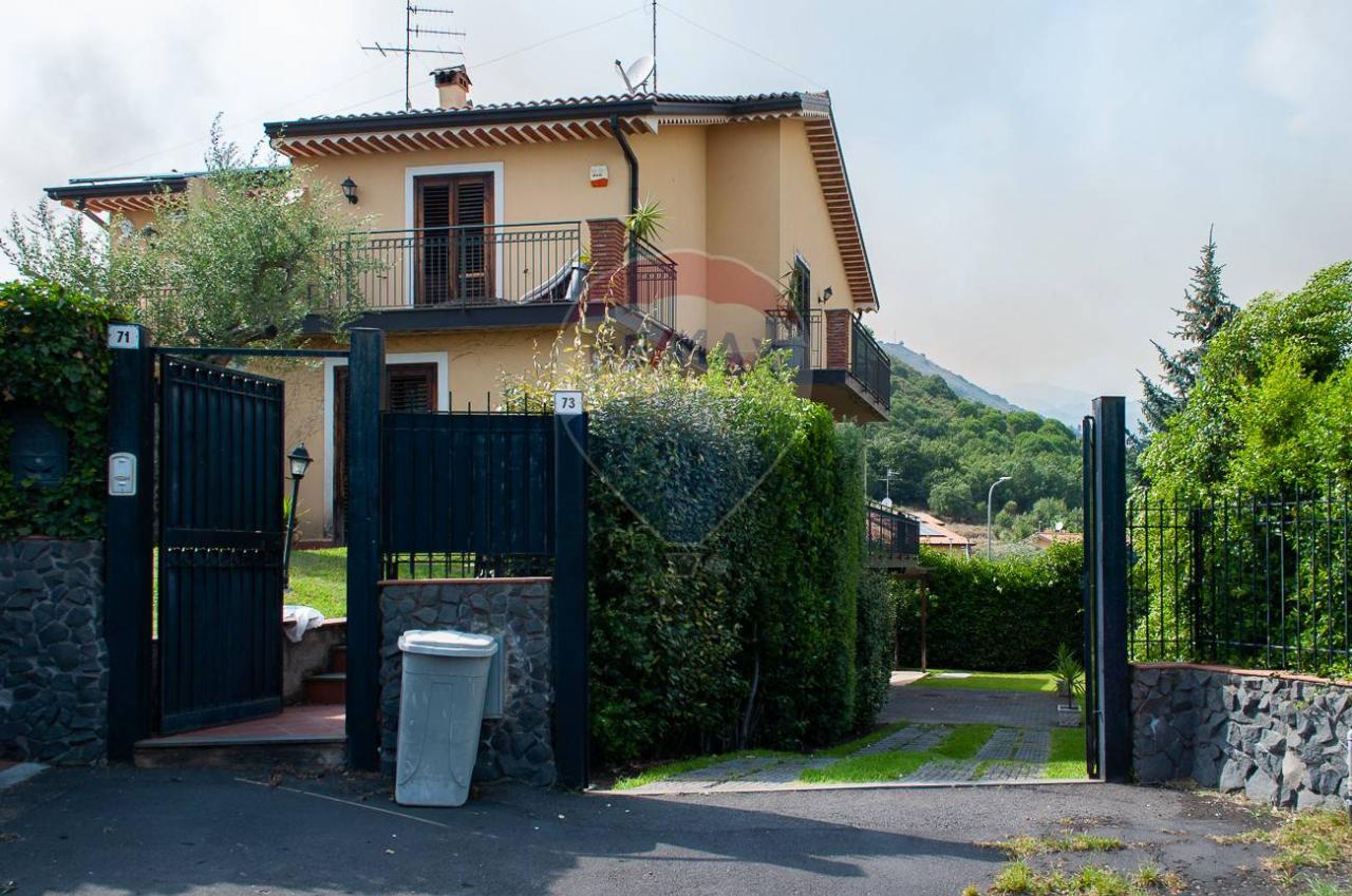 Villa a schiera in vendita a Viagrande
