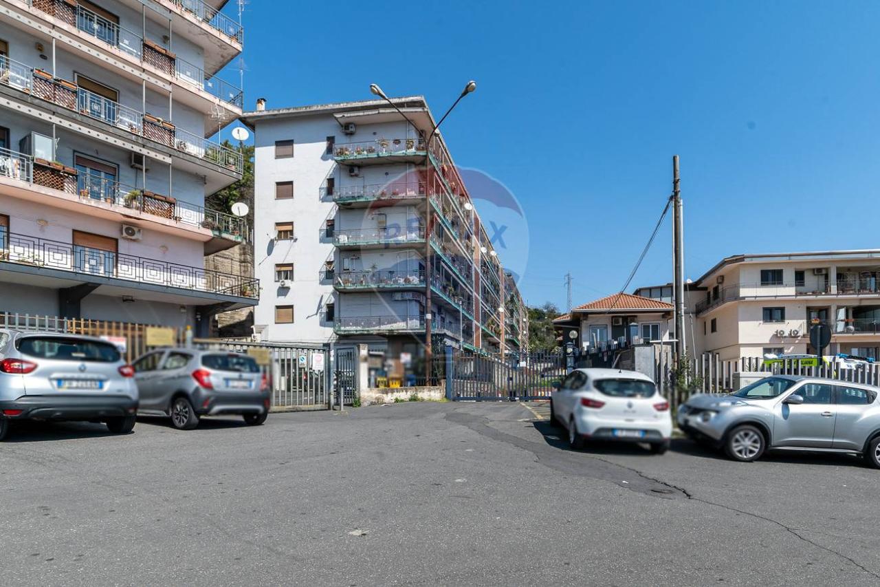 Appartamento in vendita a Gravina Di Catania