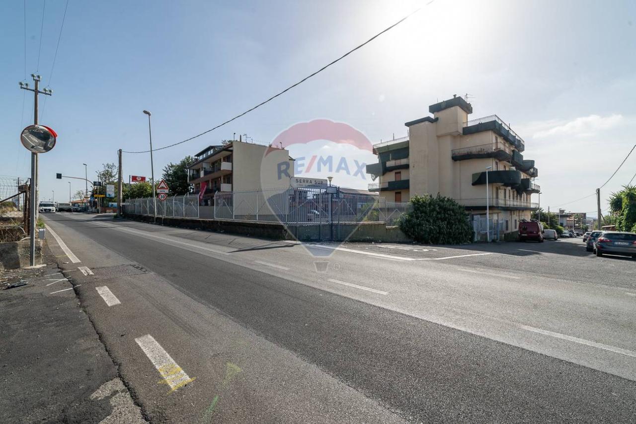 Negozio in vendita a Misterbianco