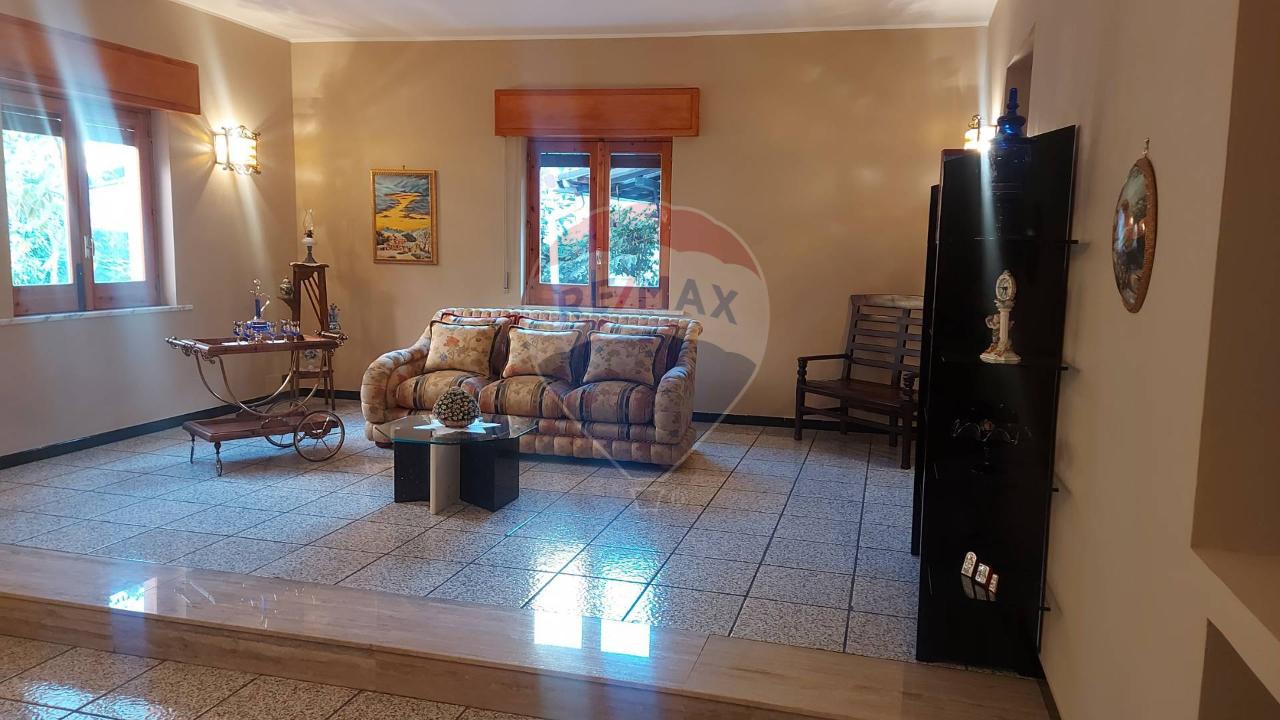 Villa in vendita a Catania