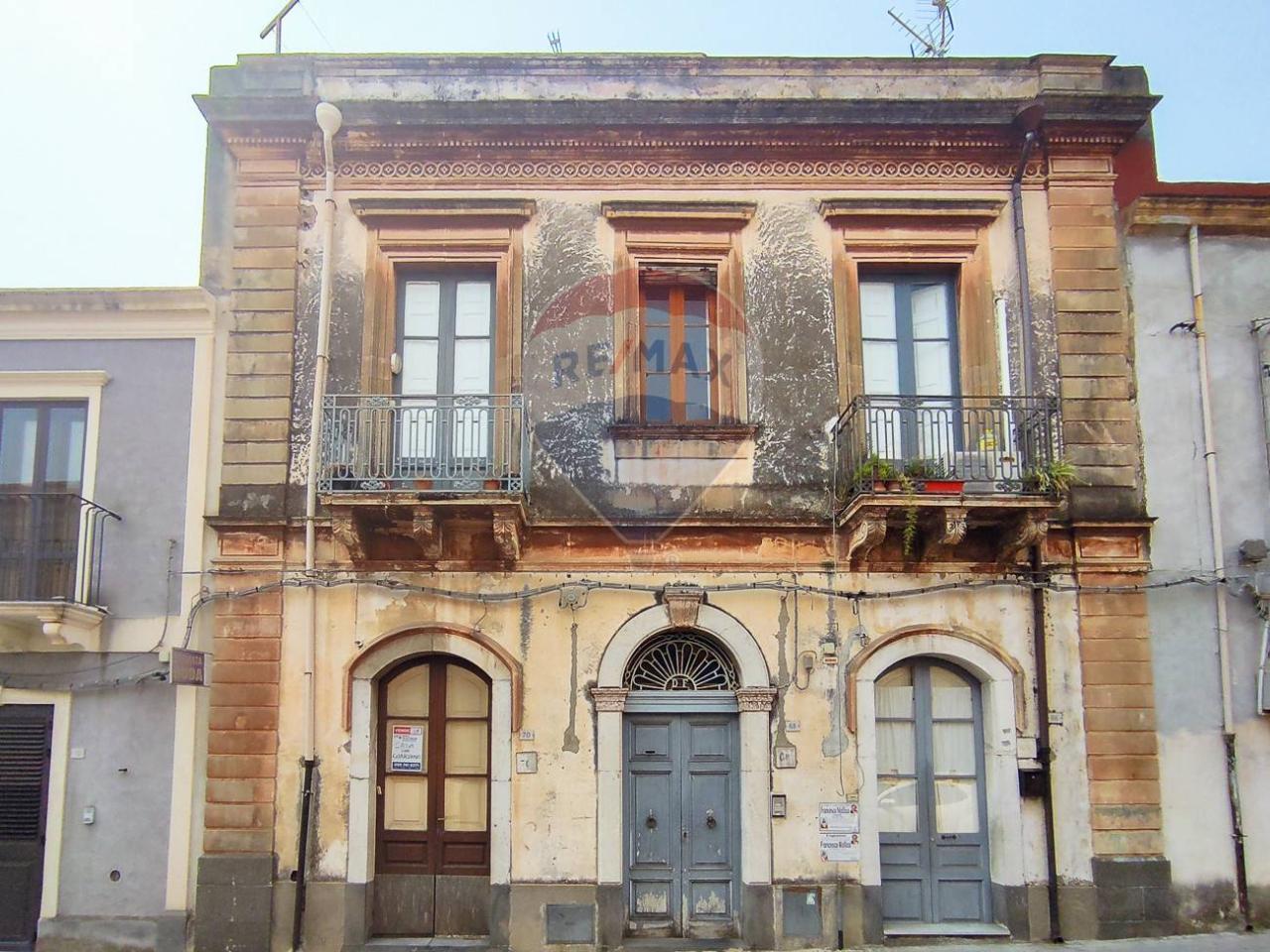 Appartamento in vendita a Calatabiano