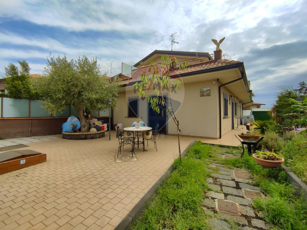 Villa in vendita a Nicolosi