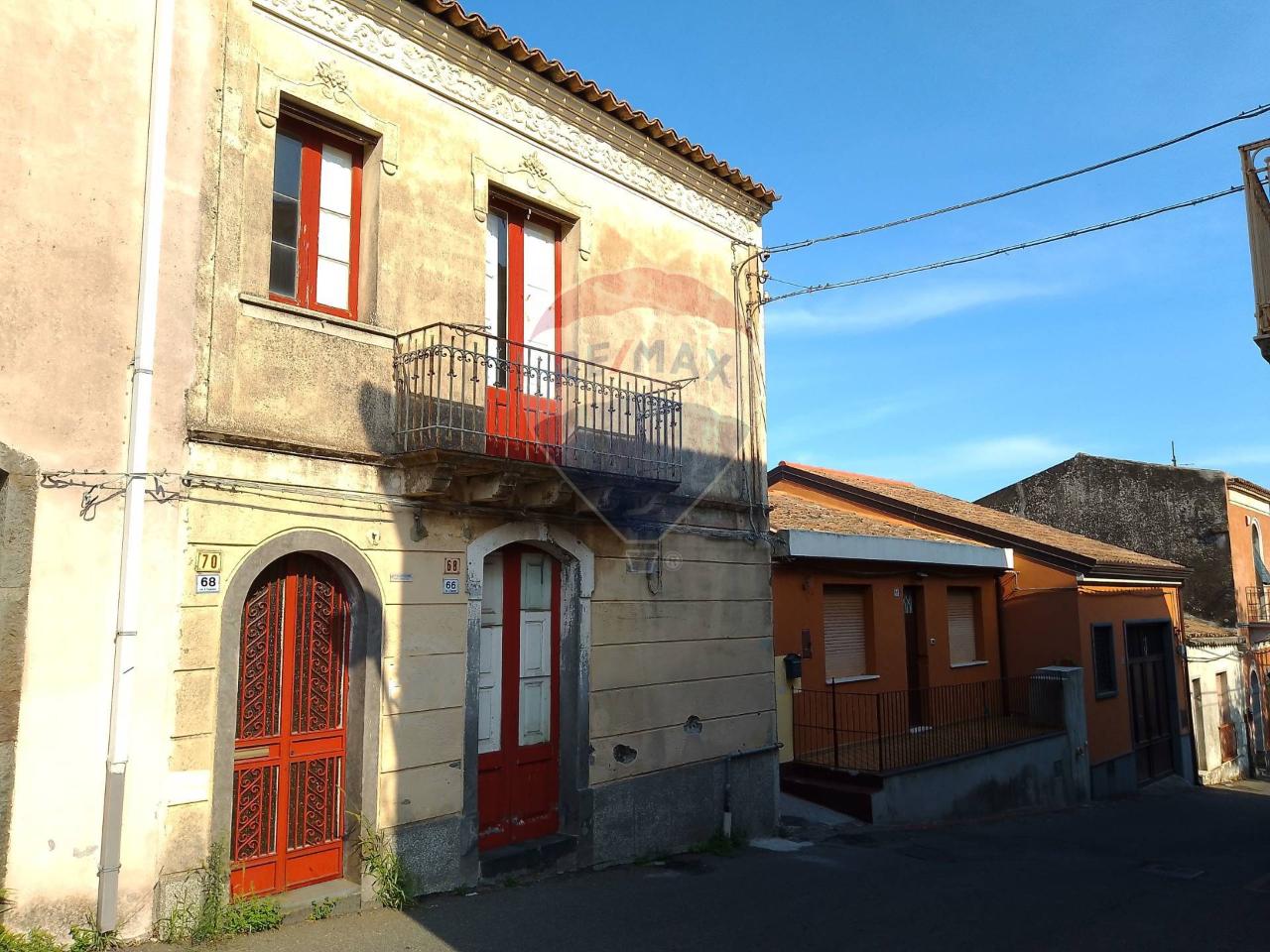 Casa indipendente in vendita a Sant'Alfio