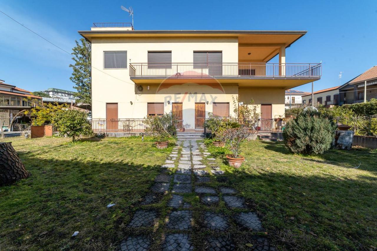 Casa indipendente in vendita a Pedara