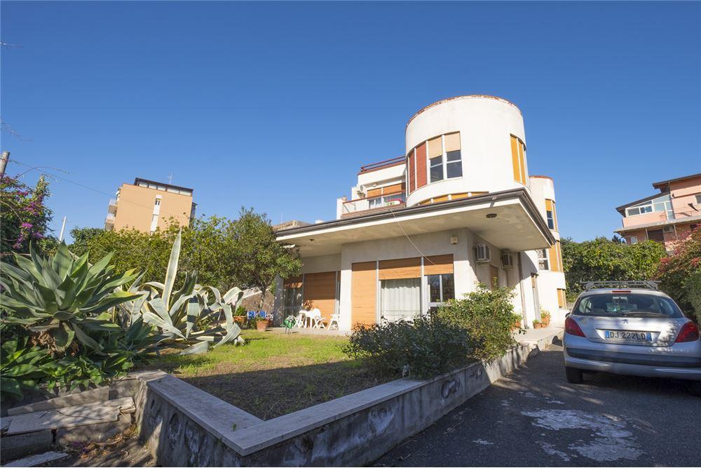 Villa in vendita a Catania