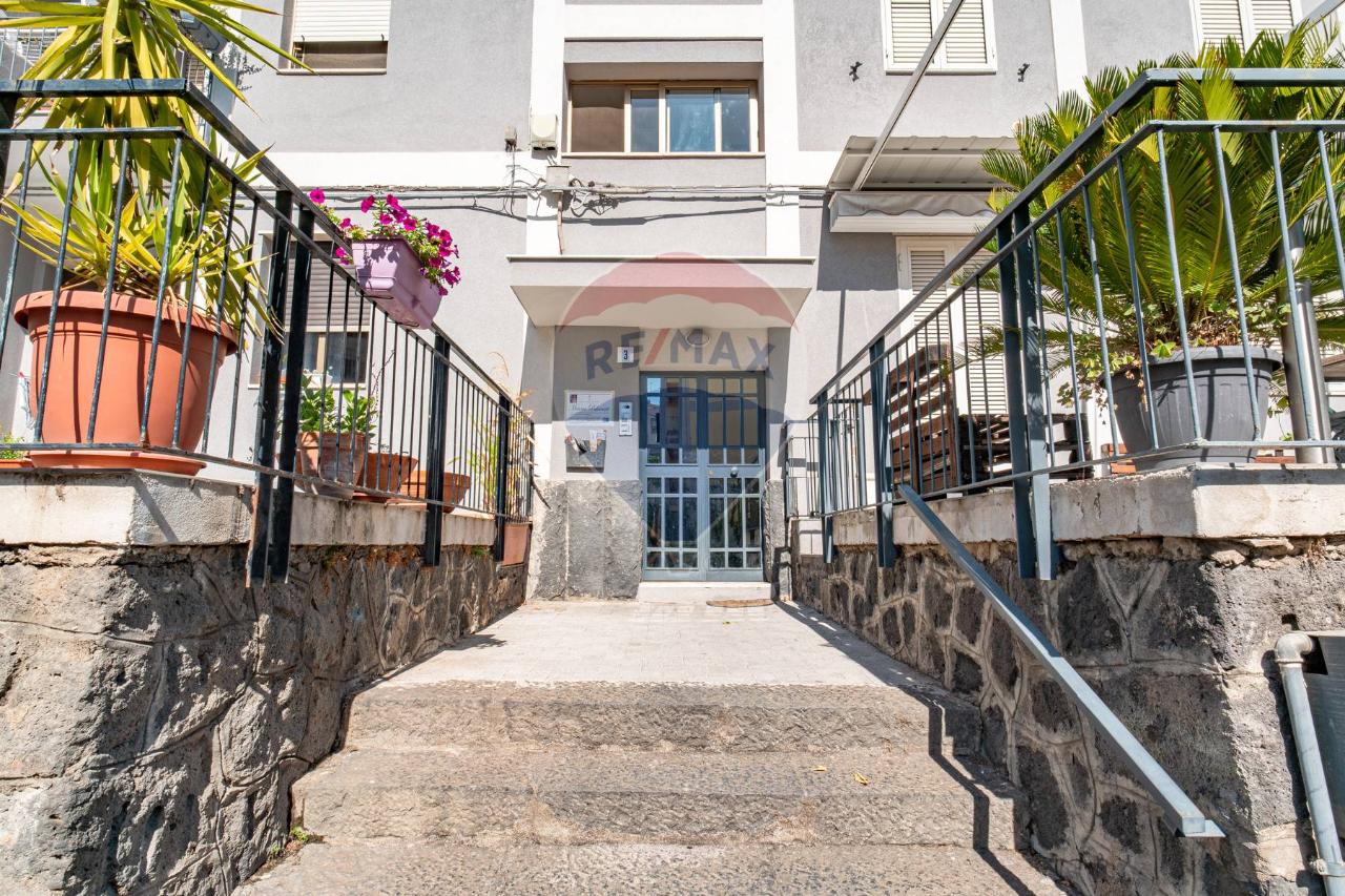 Appartamento in vendita a Acireale