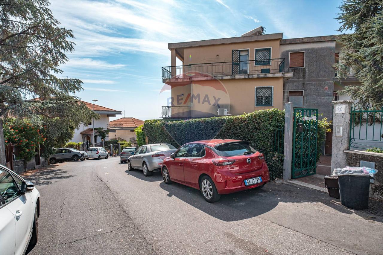 Villa in vendita a Gravina Di Catania