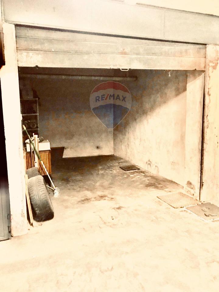 Box in vendita a Catania