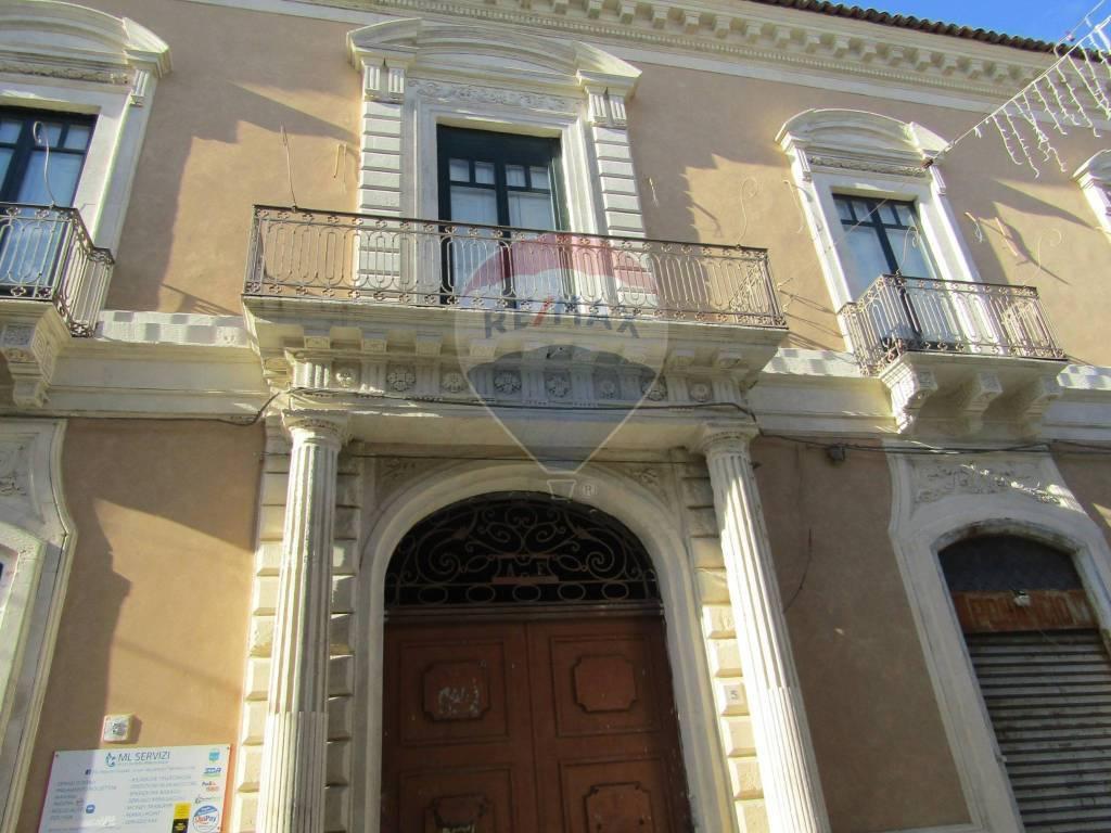 Casa indipendente in affitto a Trecastagni