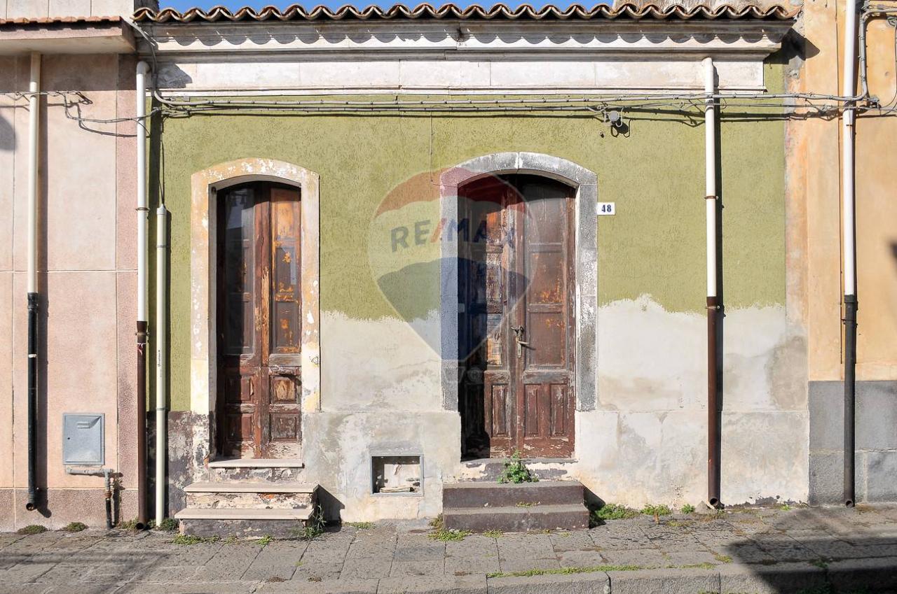 Casa indipendente in vendita a Piedimonte Etneo