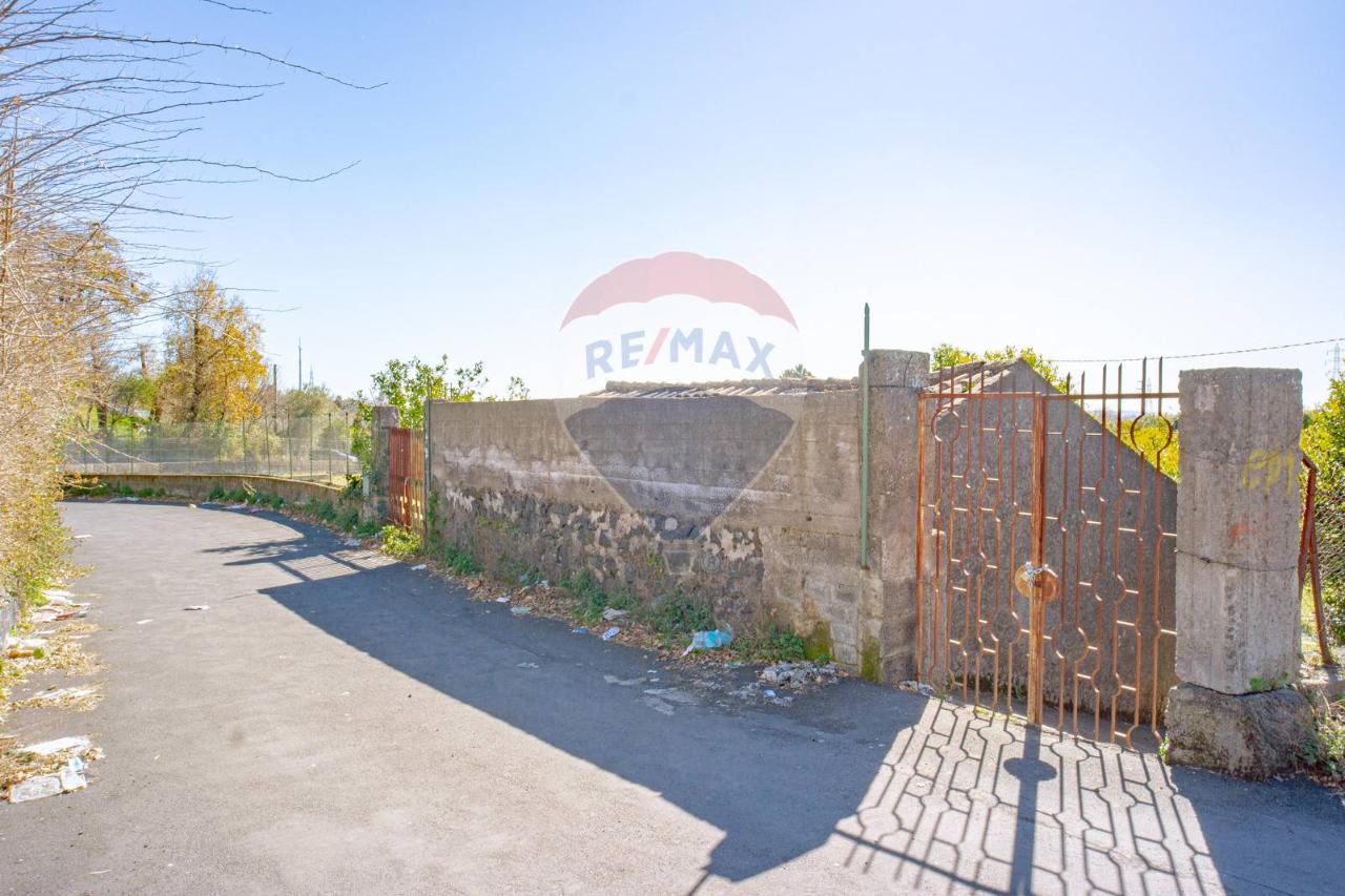 Terreno agricolo in vendita a Aci Sant'Antonio