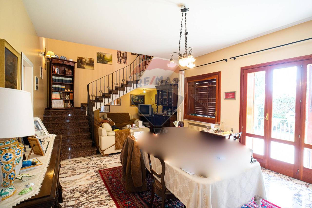 Villa in vendita a Sant'Agata Li Battiati