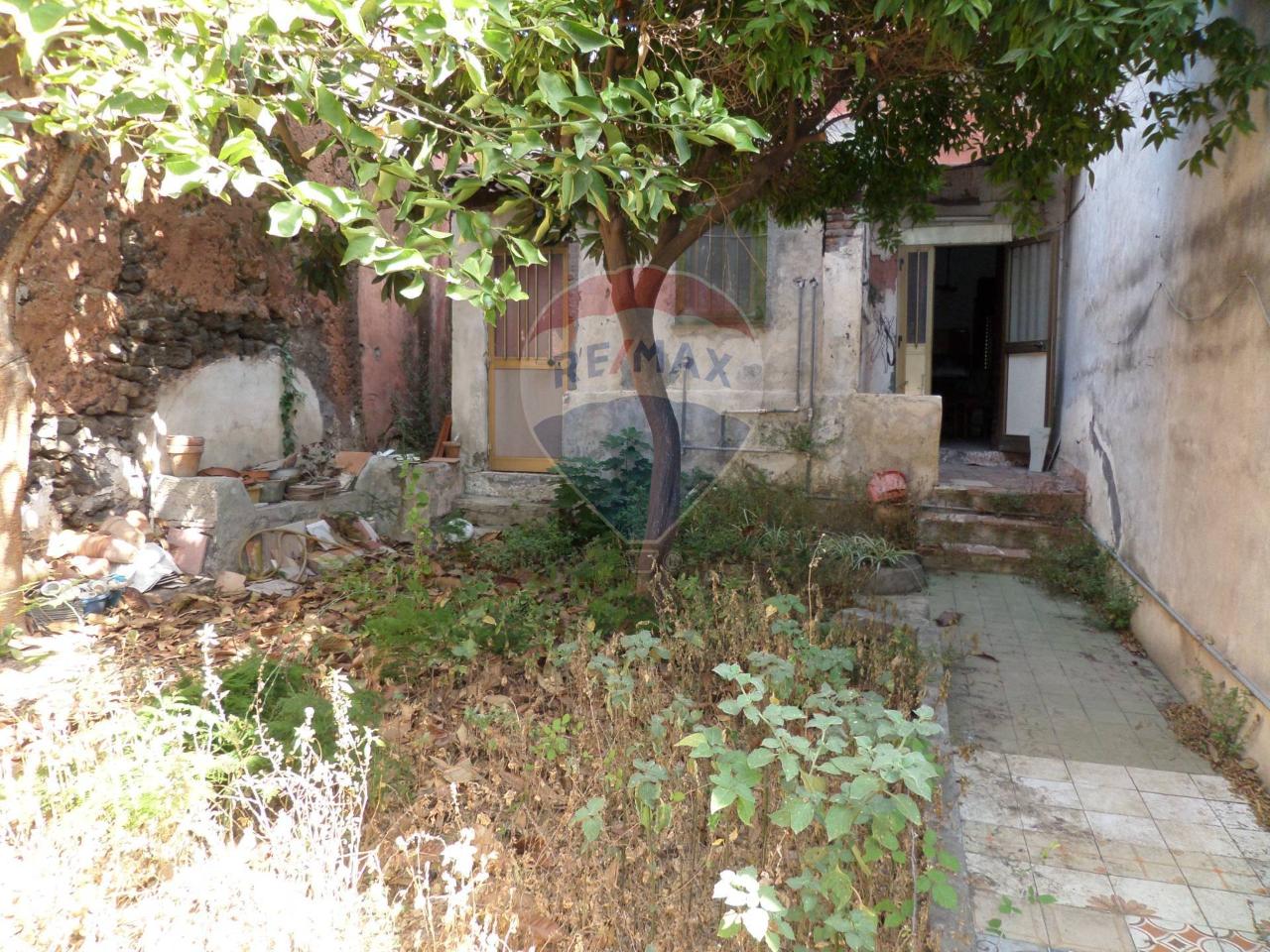 Casa indipendente in vendita a Catania