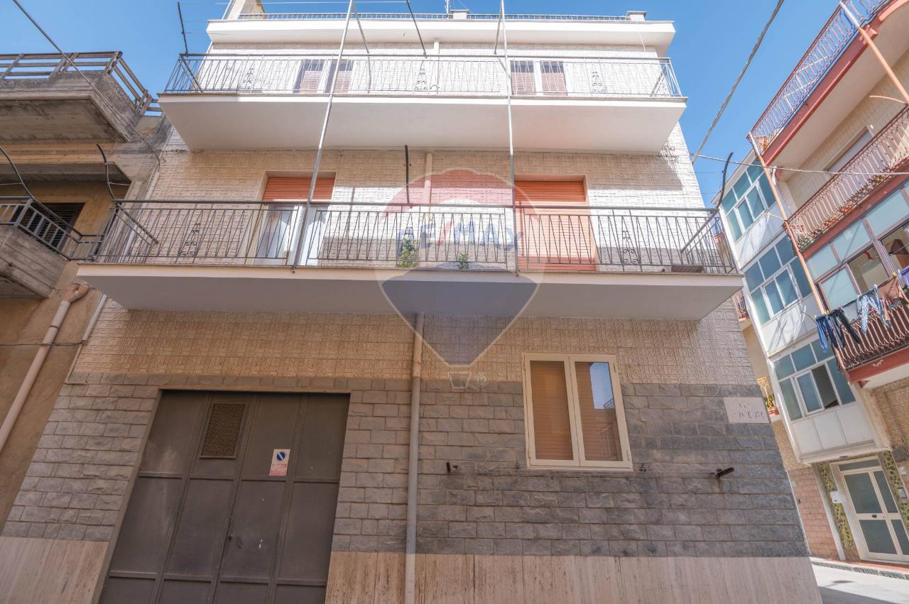 Box in vendita a Caltagirone Foto-2