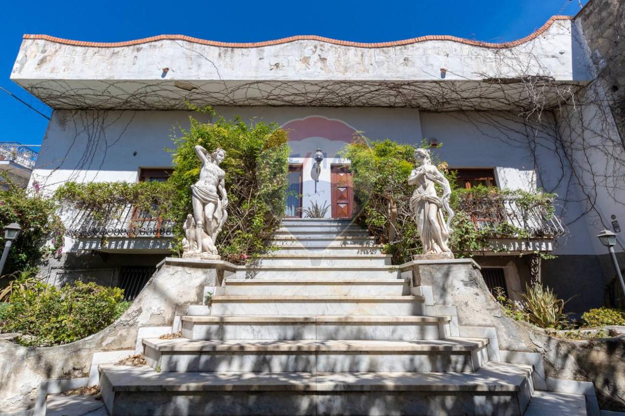 Villa in vendita a Catania