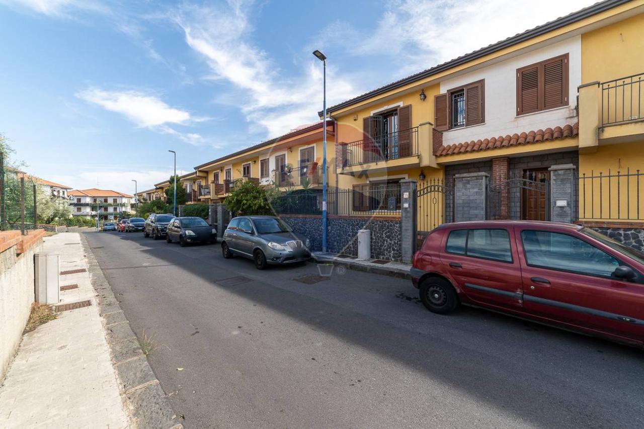 Villa a schiera in vendita a Pedara