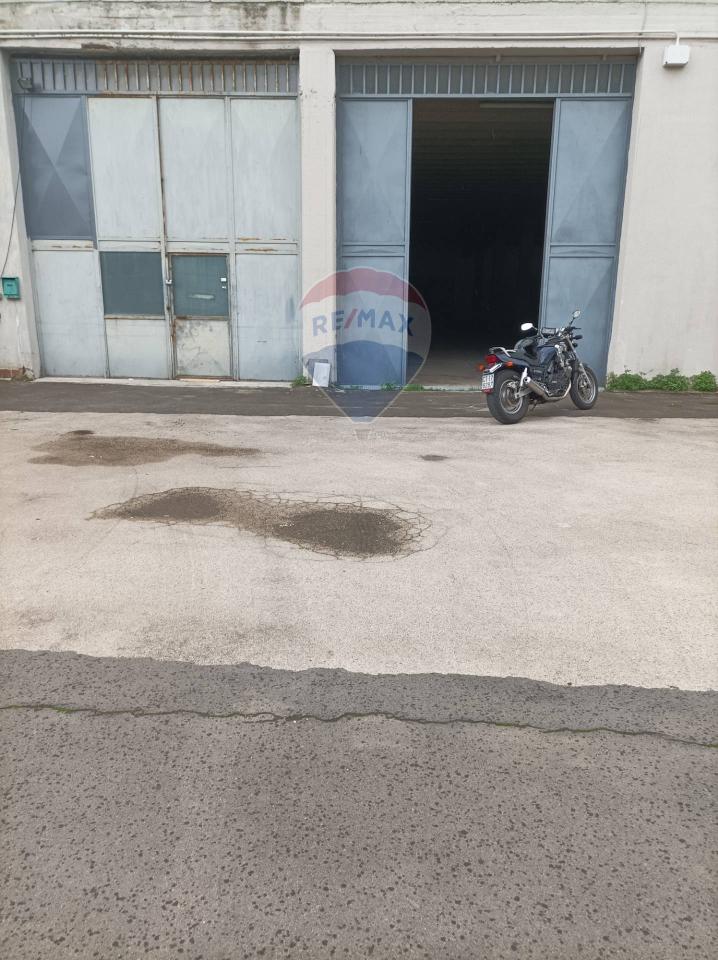 Capannone in vendita a Belpasso