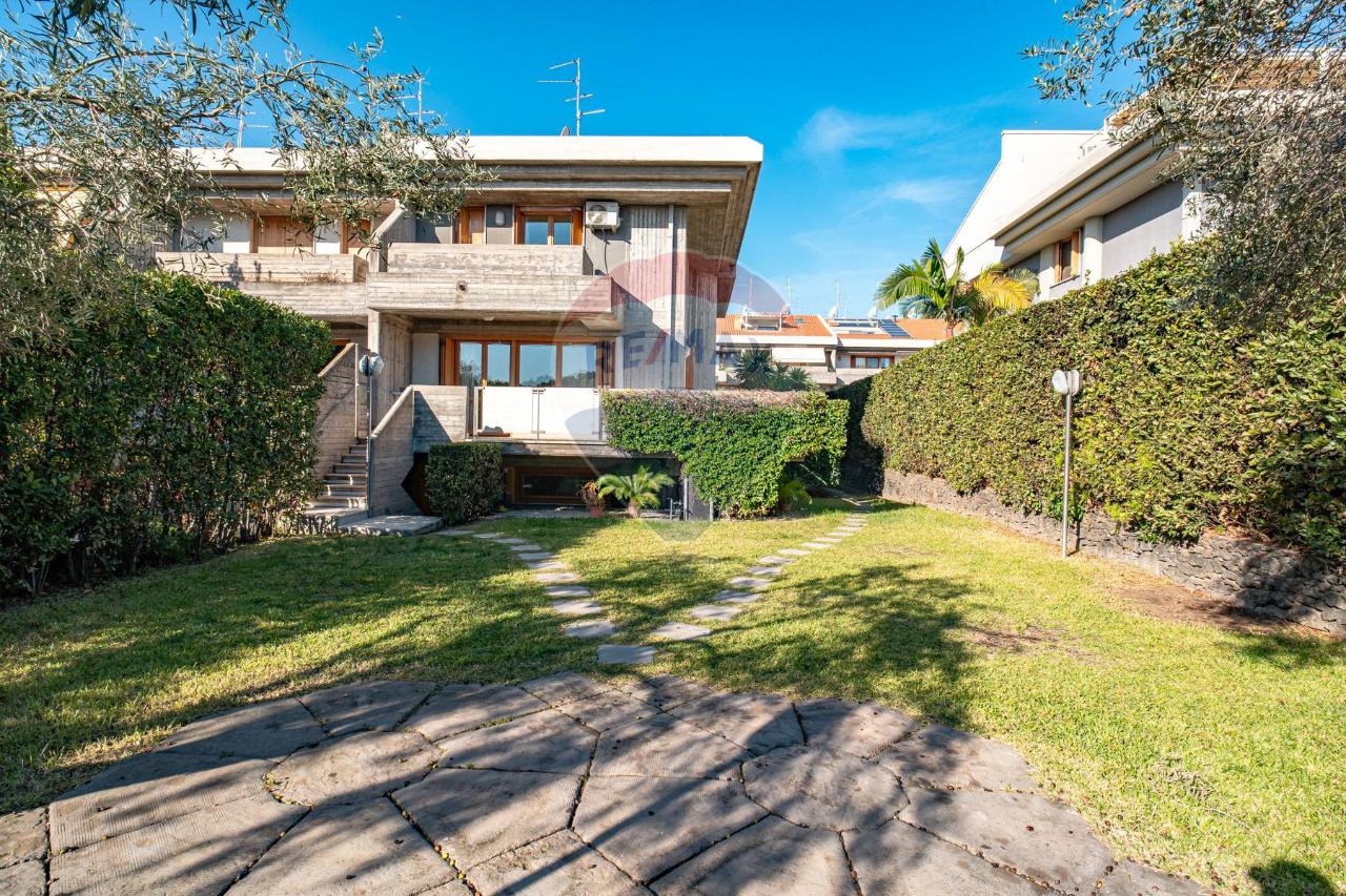 Villa a schiera in affitto a San Gregorio Di Catania