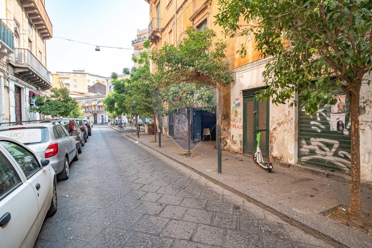 Negozio in vendita a Catania