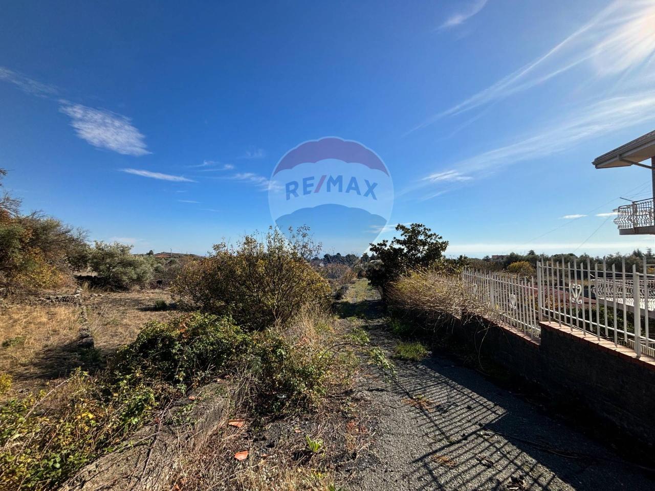 Terreno agricolo in vendita a Pedara