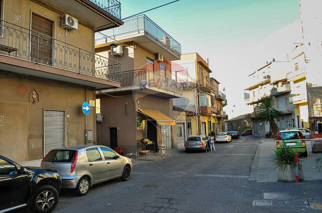 Casa indipendente in vendita a Biancavilla
