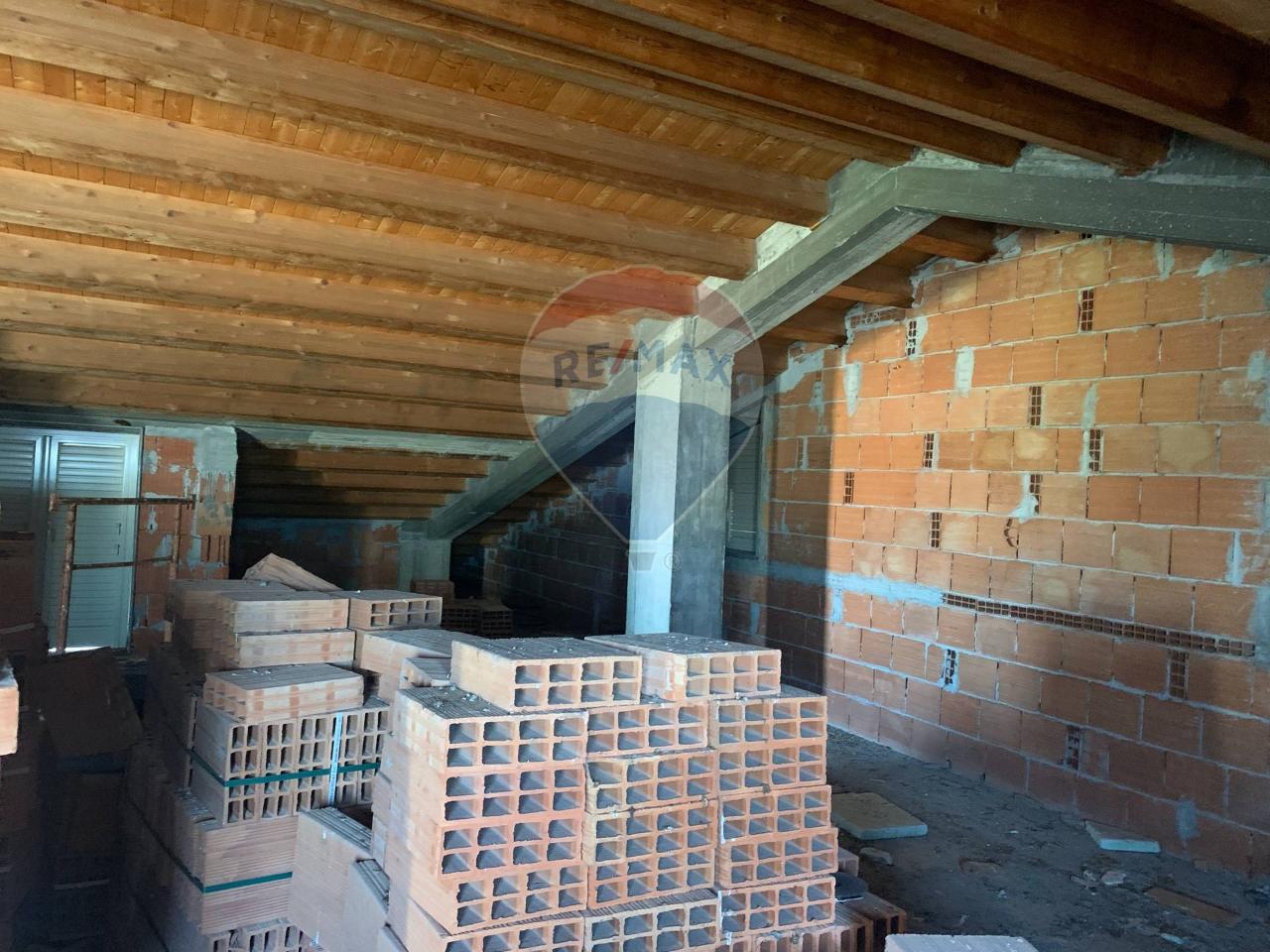 Casa indipendente in vendita a Belpasso