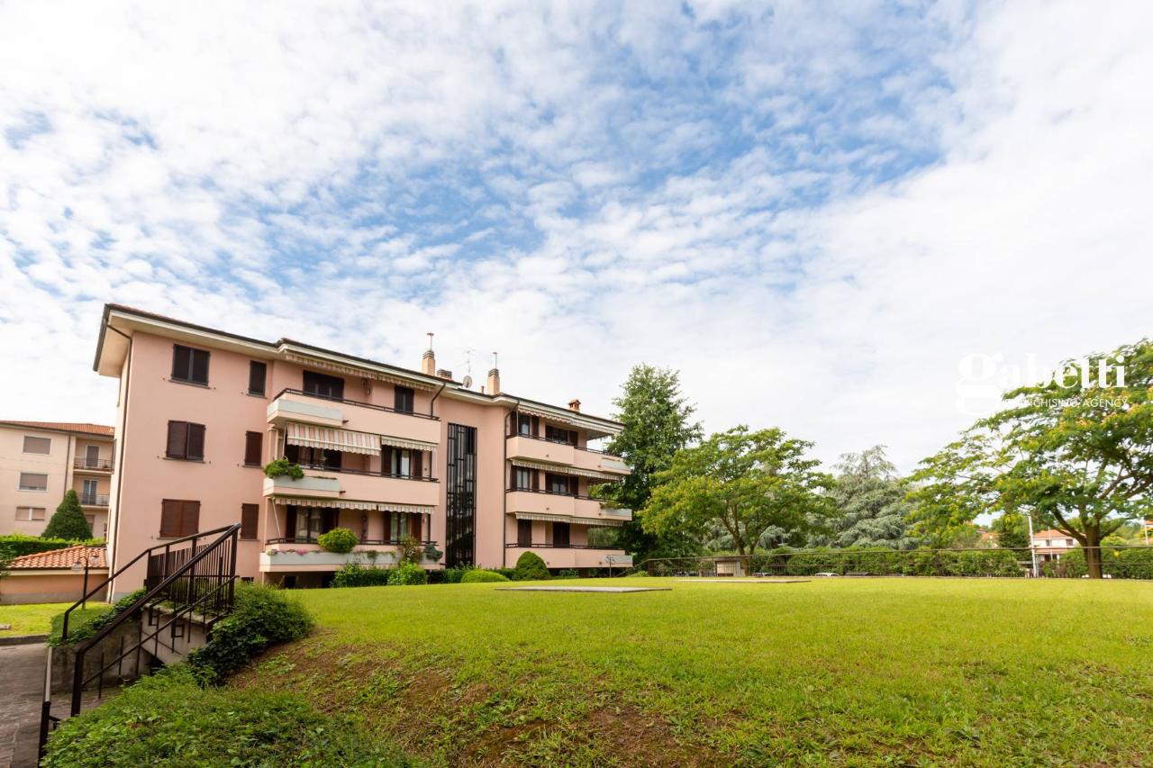 Appartamento in vendita a Ronco Briantino