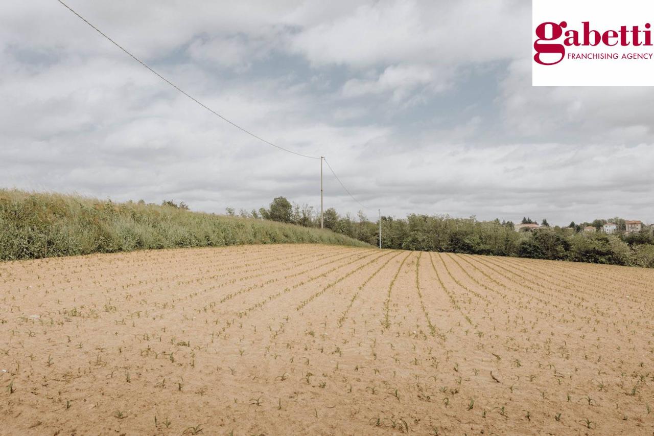 Terreno edificabile in vendita a Casatenovo