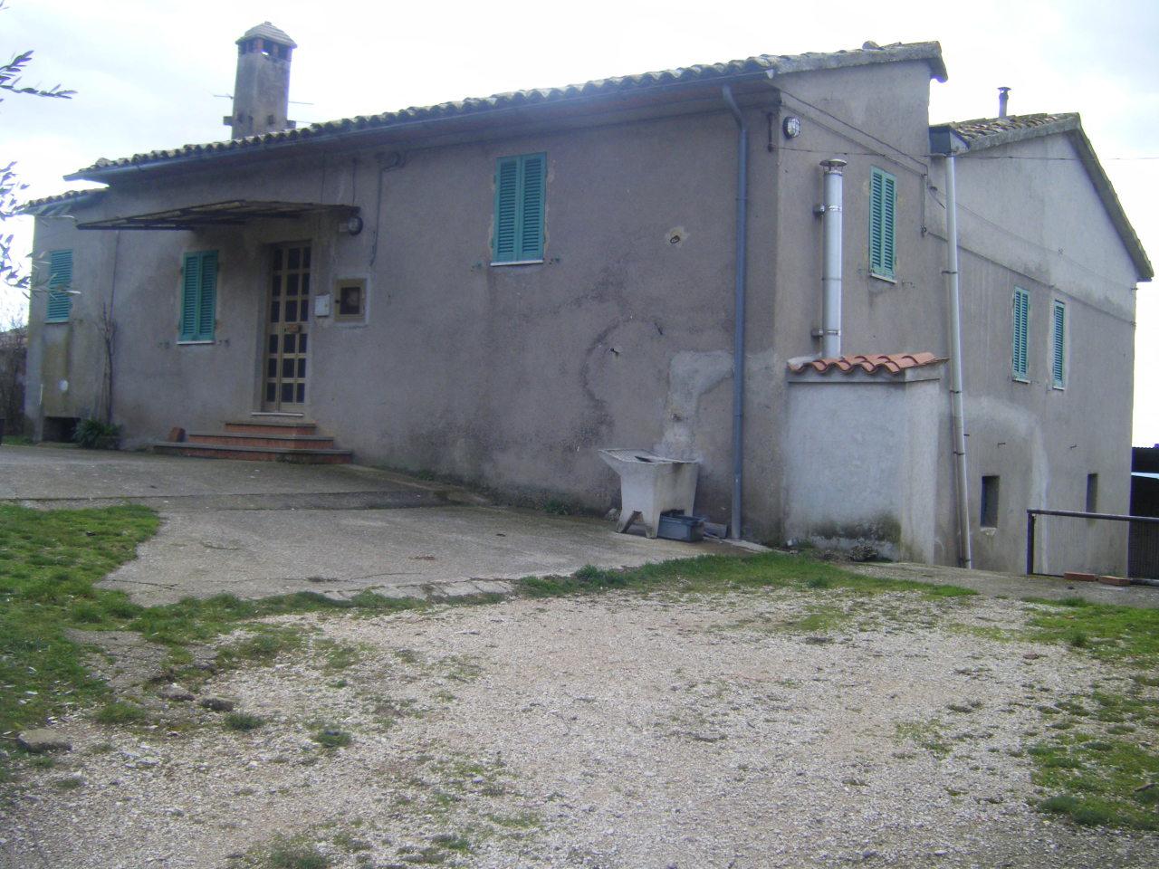 Rustico in vendita a Massa Martana