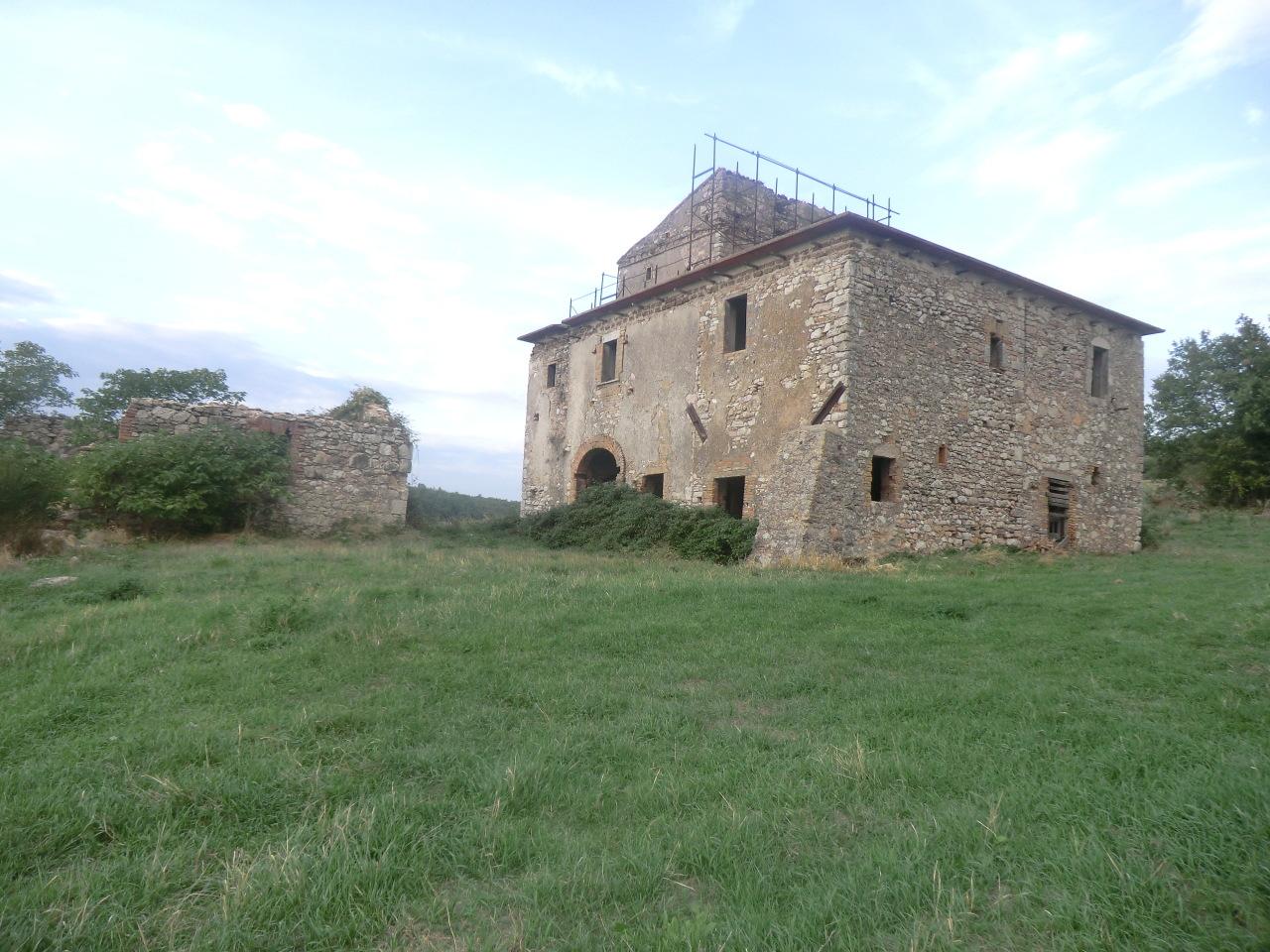 Rustico in vendita a Massa Martana