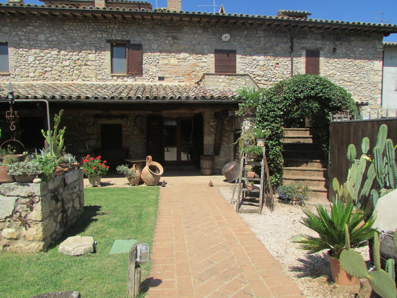 Villa a schiera in vendita a Massa Martana