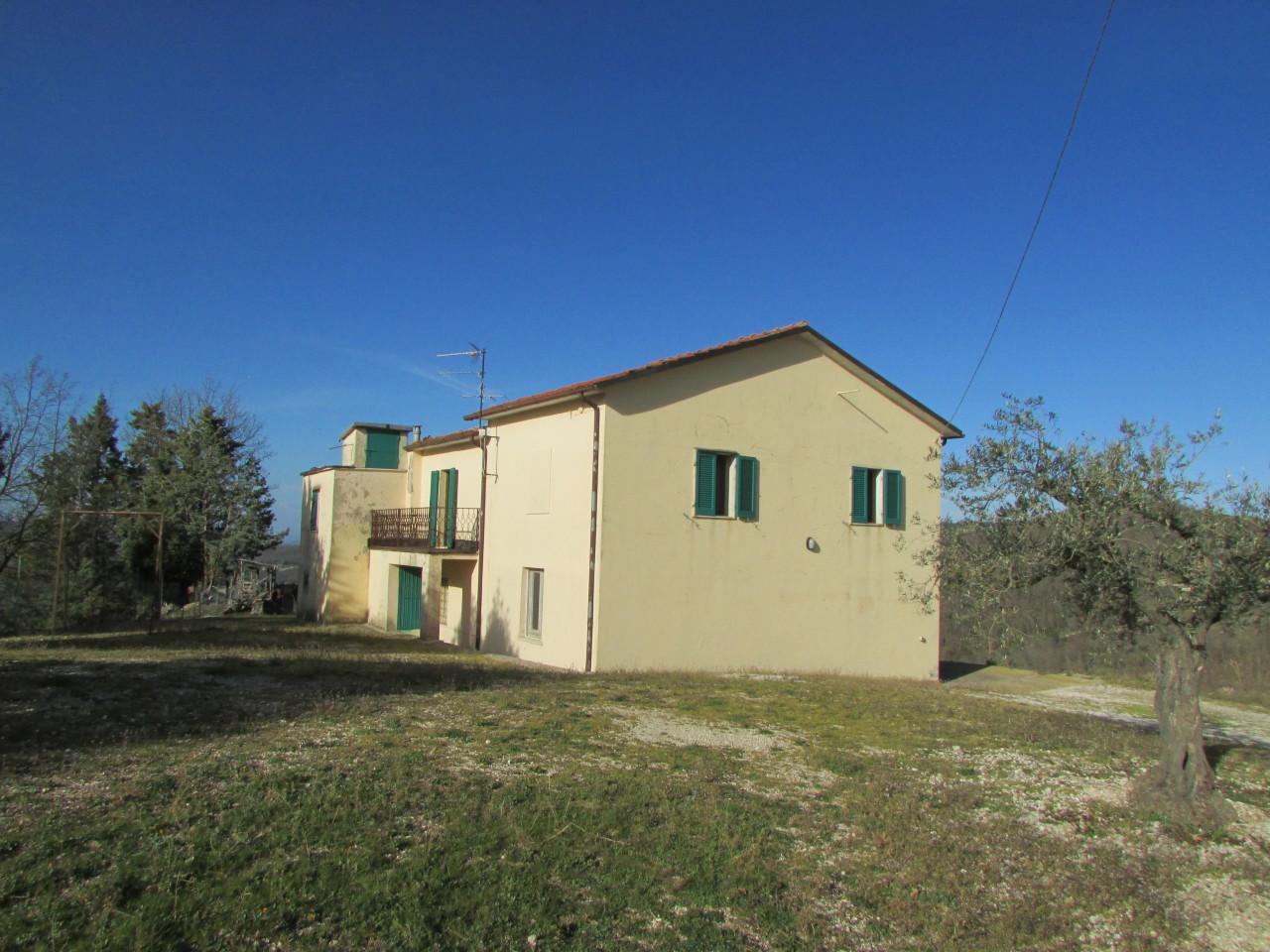 Rustico in vendita a Baschi