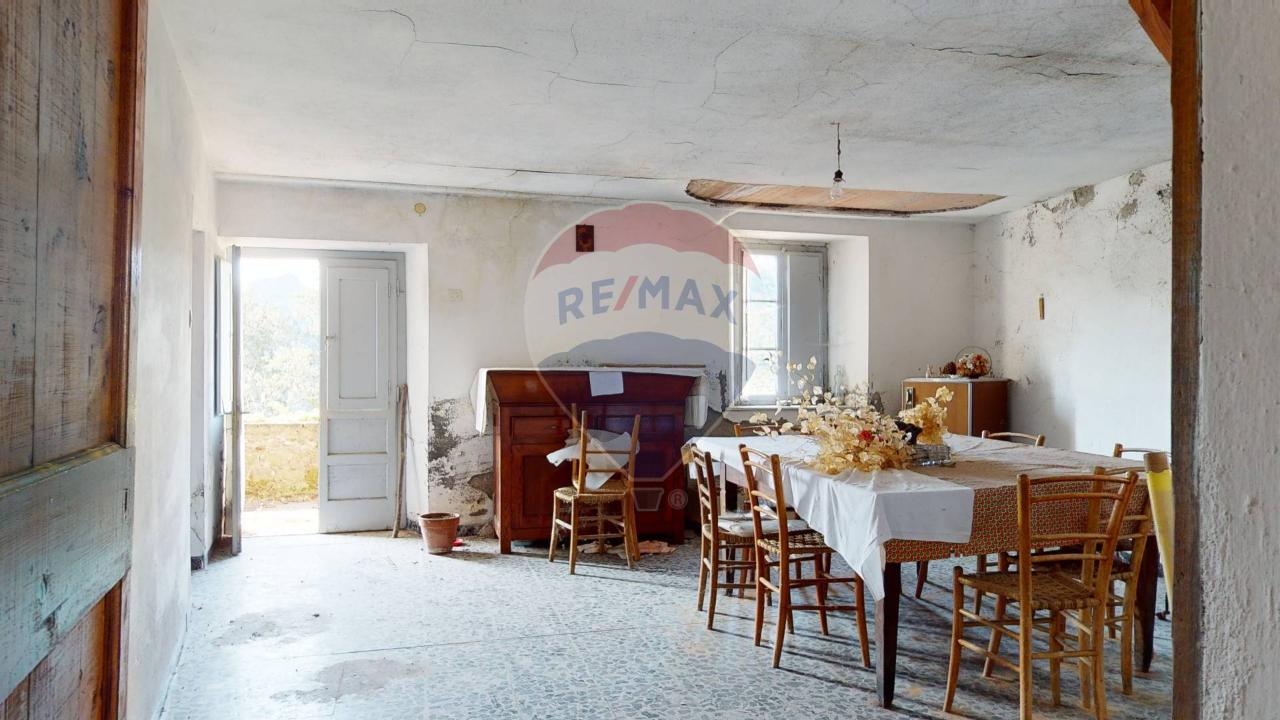 Casa indipendente in vendita a Minucciano