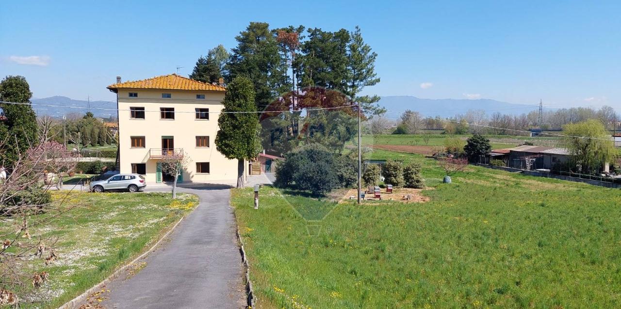 Villa in vendita a Lucca