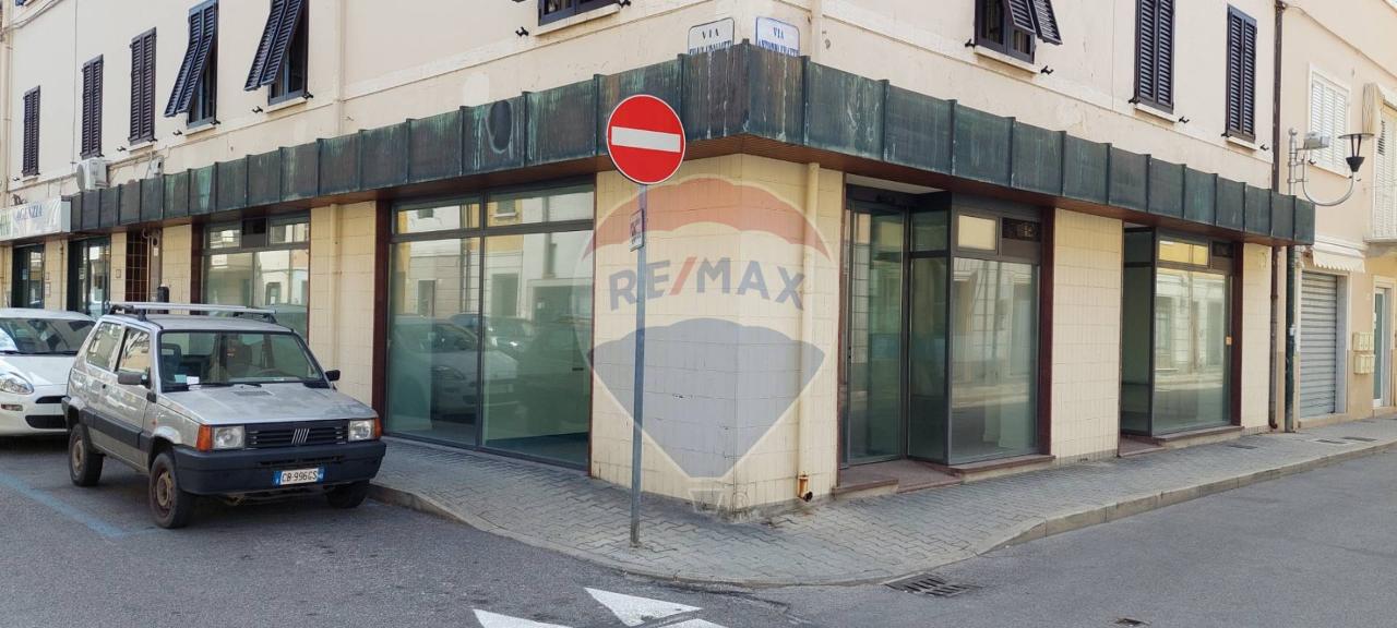 Negozio in vendita a Viareggio