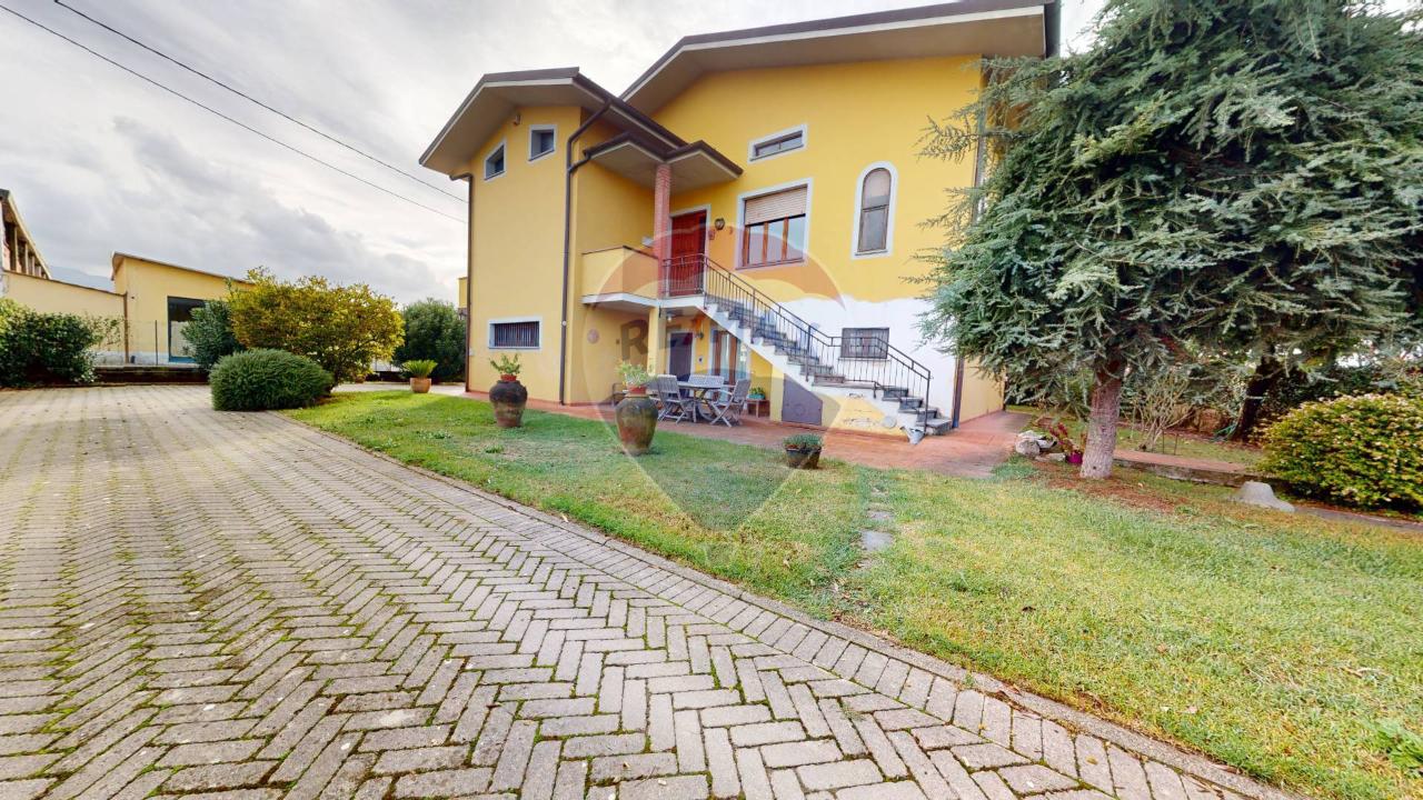 Villa in vendita a Capannori