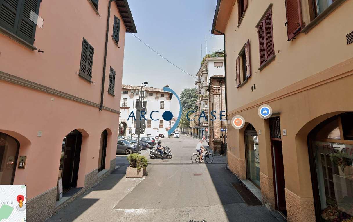 Negozio in vendita a Crema