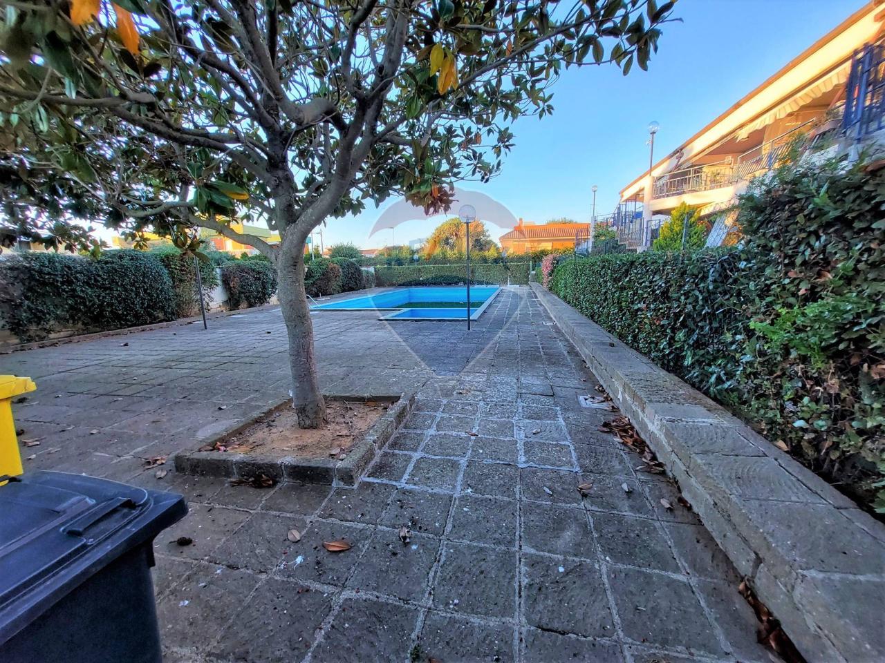 Villa a schiera in vendita a Pomezia